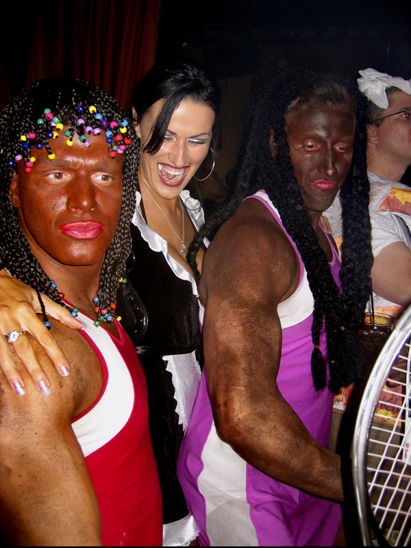 Club Moda: Williams Sisters are in the House!